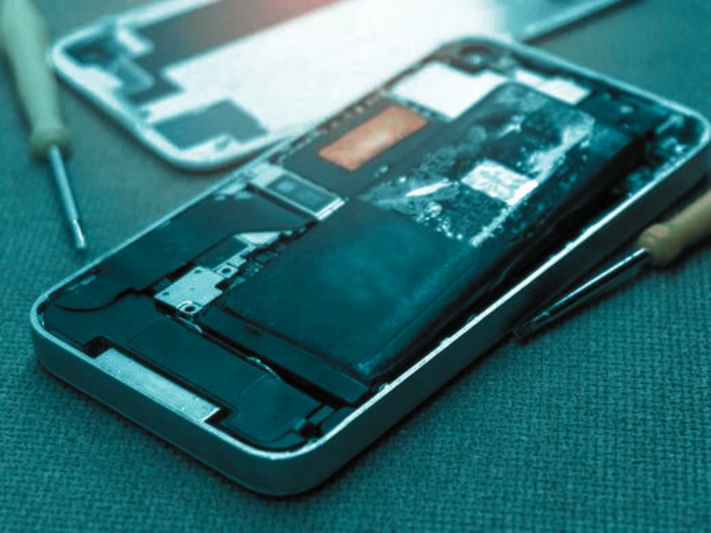 5 Ways Your Lithium-Ion Batteries Can Be Damaged (and What to Look For ...