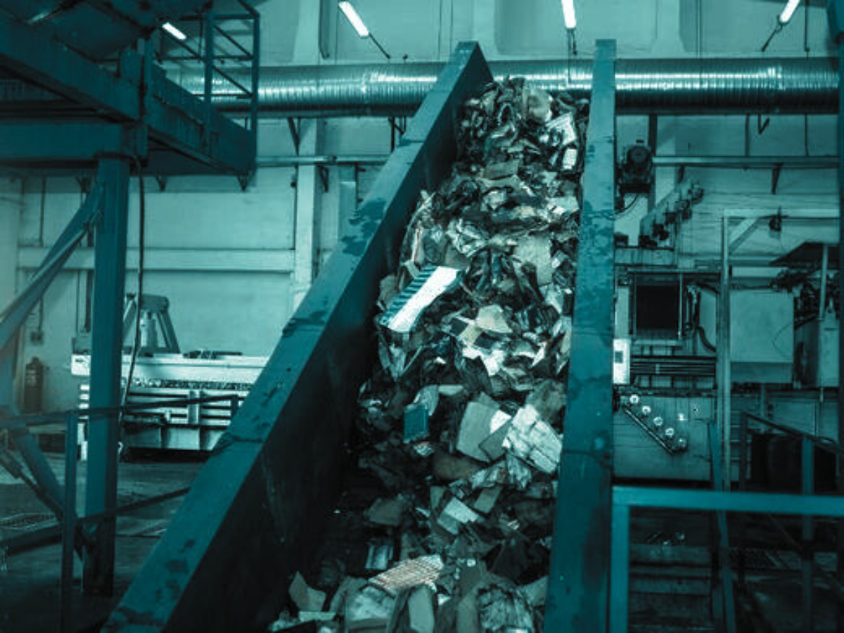 The Lithium Battery Waste Problem and How Waste Management Companies C ...