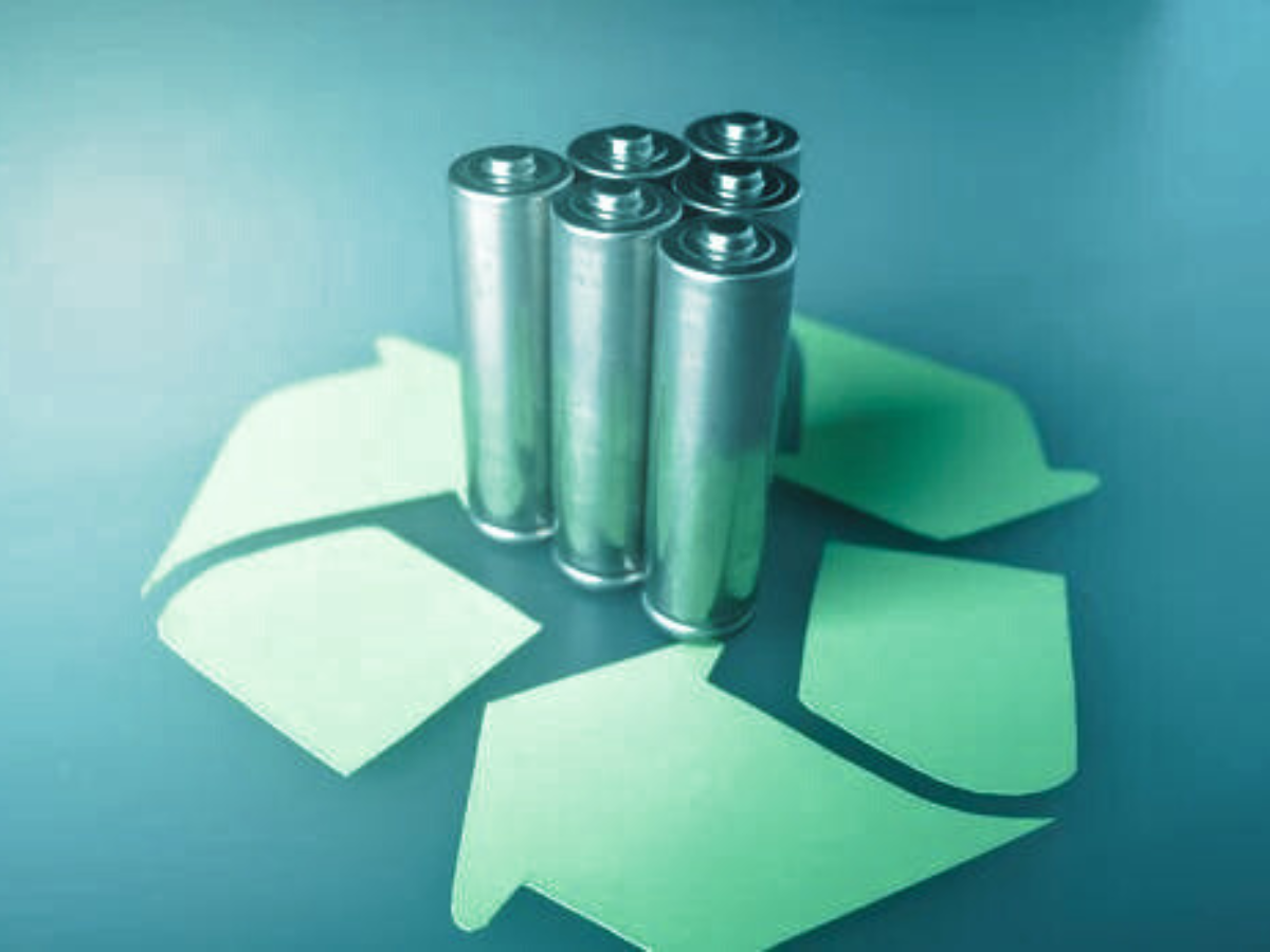 The Environmental Impact of Lithium-Ion Batteries Revealed – Emtez